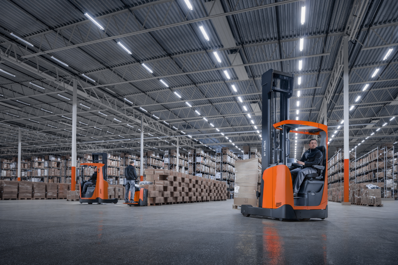 Toyota delivers true vision with the new BT Reflex reach trucks ...