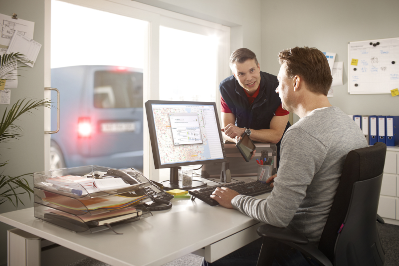 TomTom Telematics surpasses 700,000-vehicle milestone - Factory ...